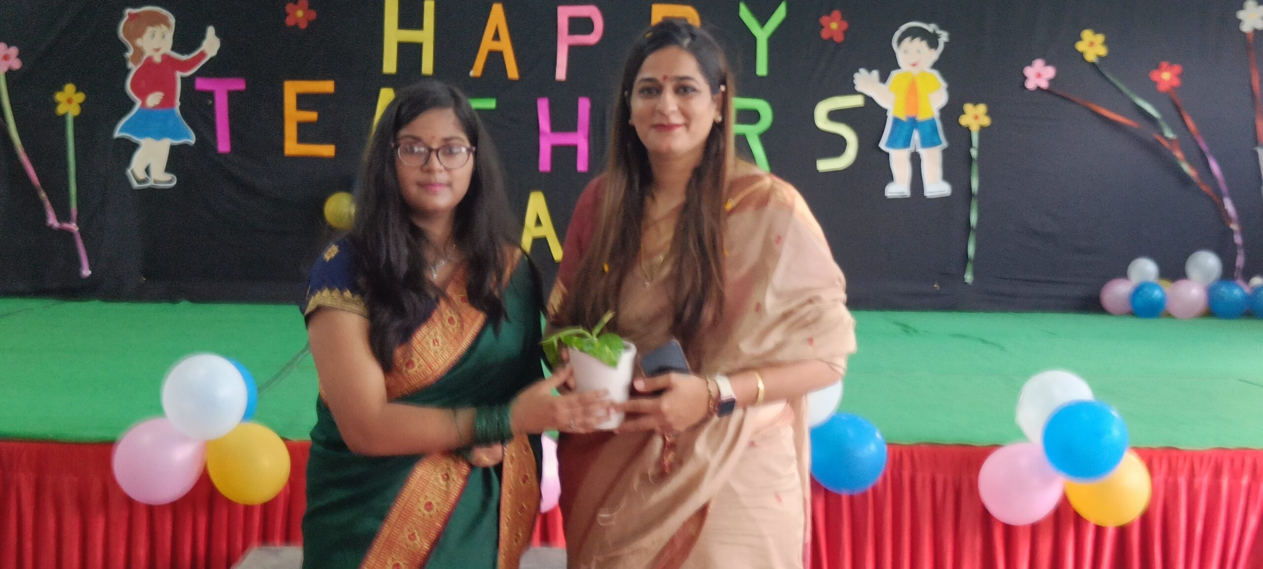 Gallery | HOLY WORLD SCHOOL